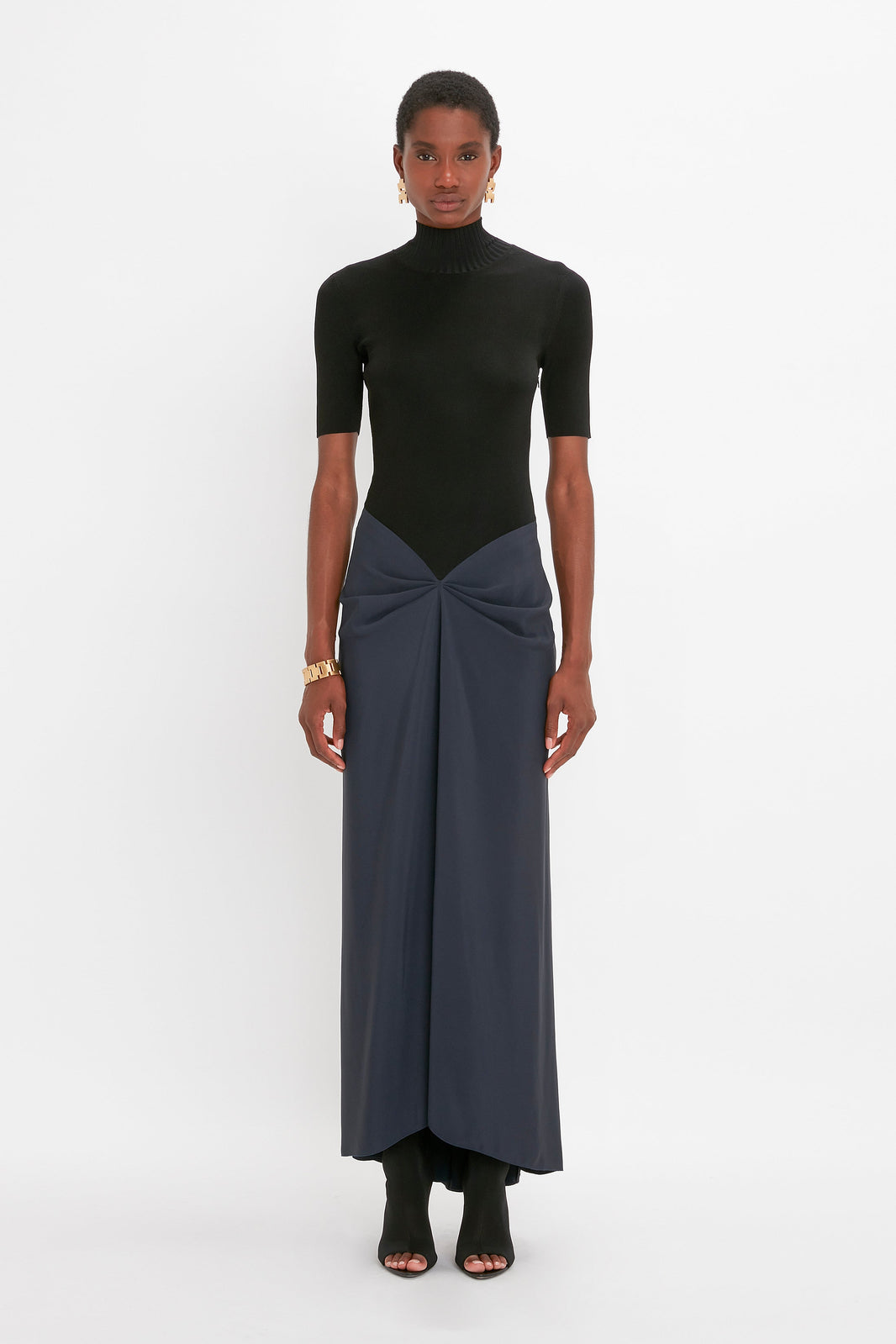 Tailored, Elegant New Season Dresses – Victoria Beckham US
